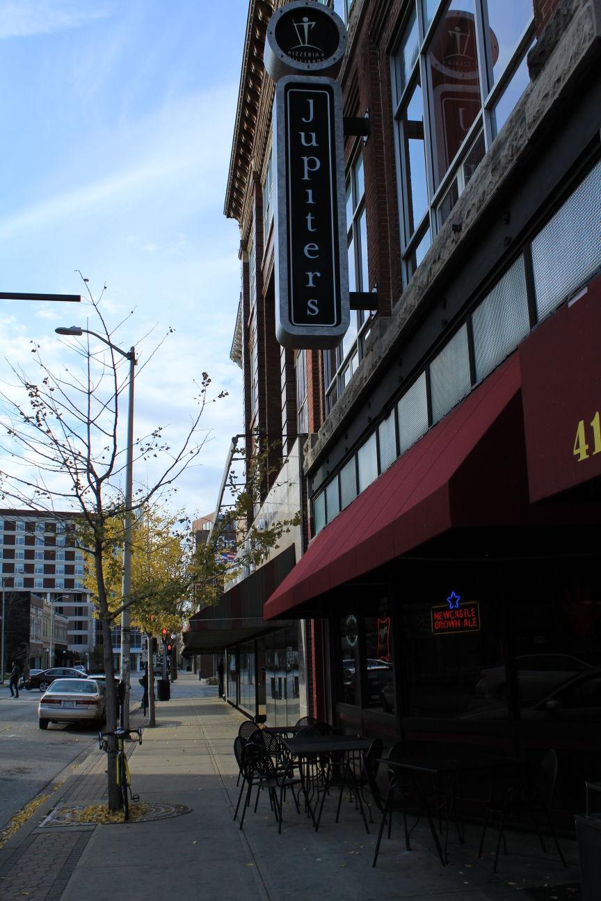 Best off-campus dining destinations for Dad | The Daily Illini