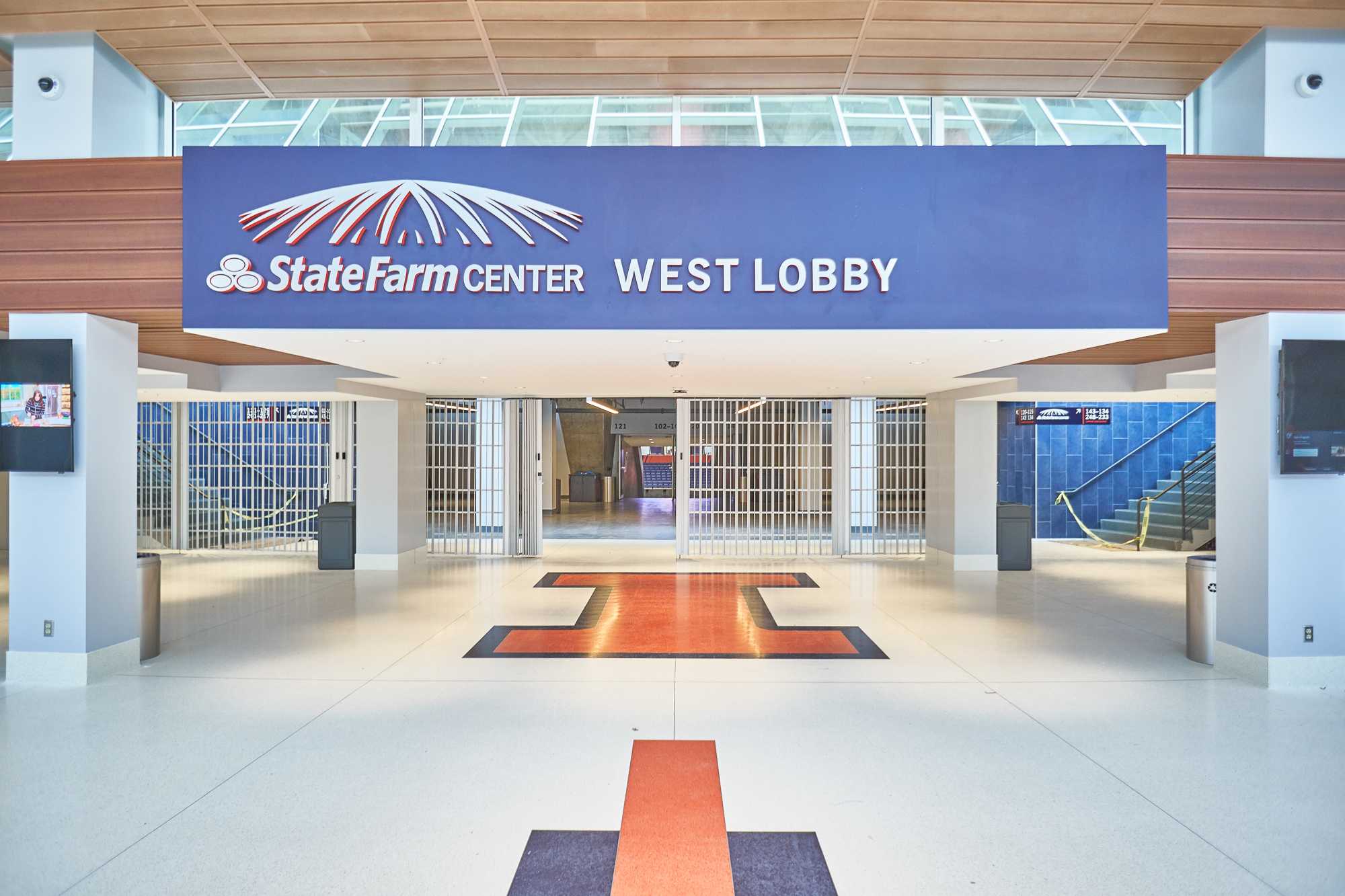 Photo Gallery: State Farm Center Opening - The Daily Illini