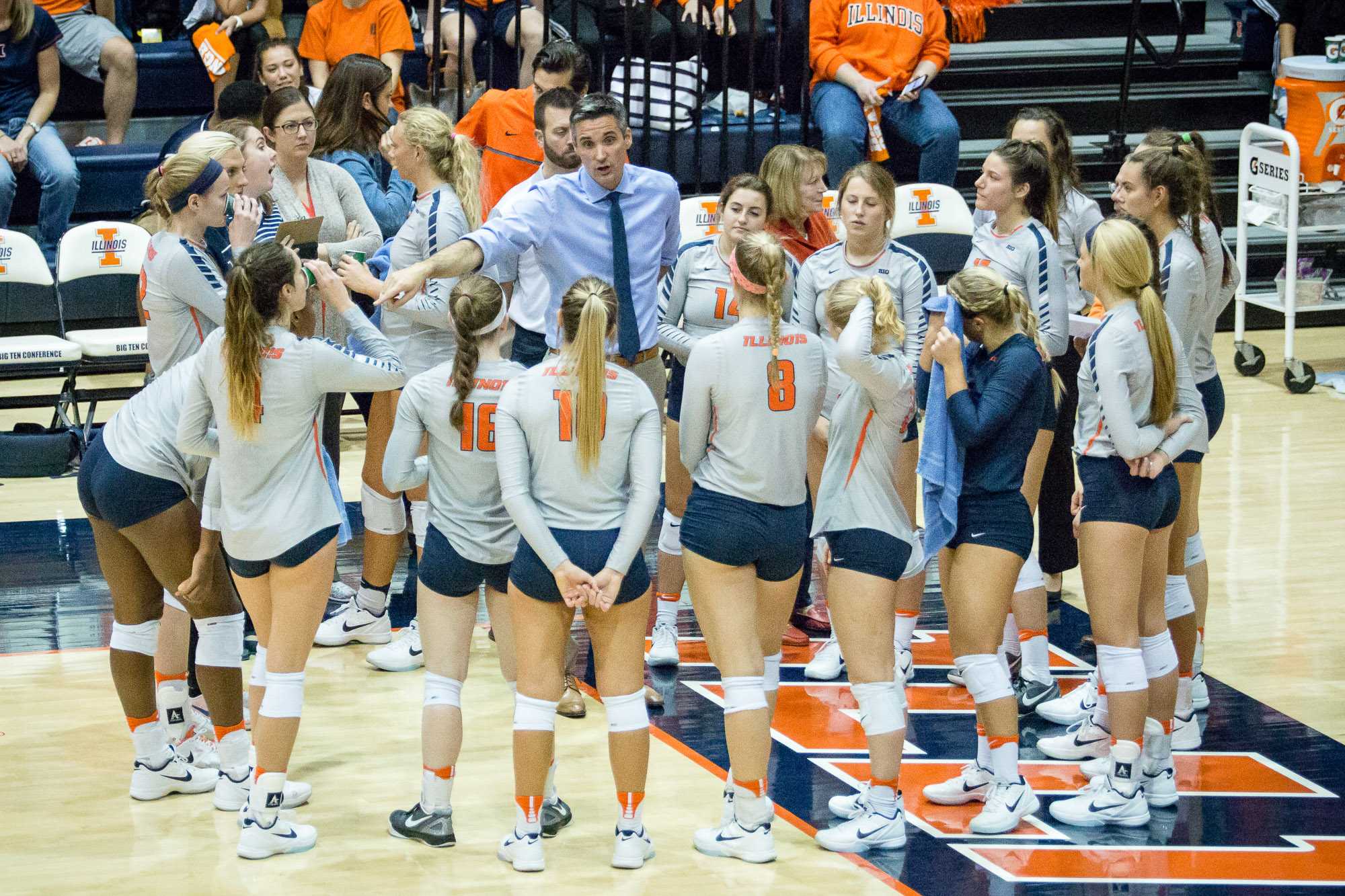 Schedule allows Illinois volleyball more practice time - The Daily Illini