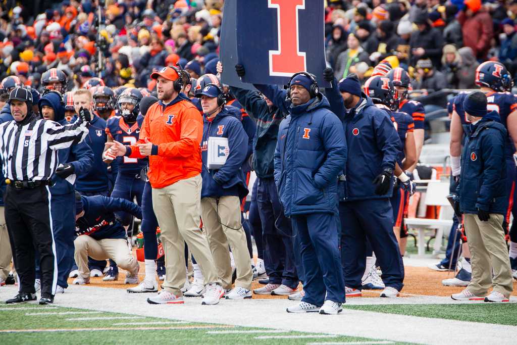 Illinois football seniors leave Memorial Stadium the “Illini” way - The ...