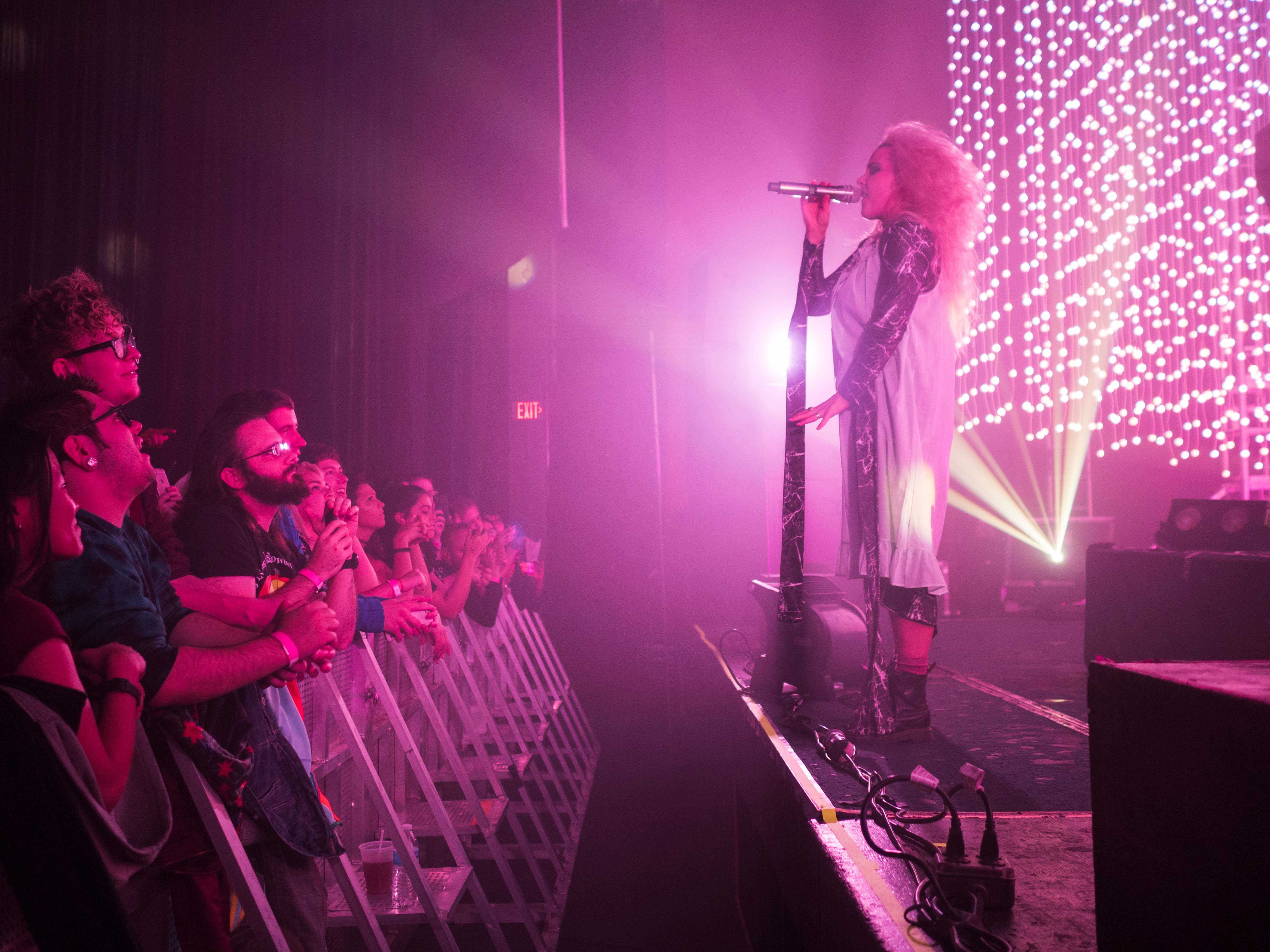 Photo Gallery: Purity Ring at Canopy Club - The Daily Illini