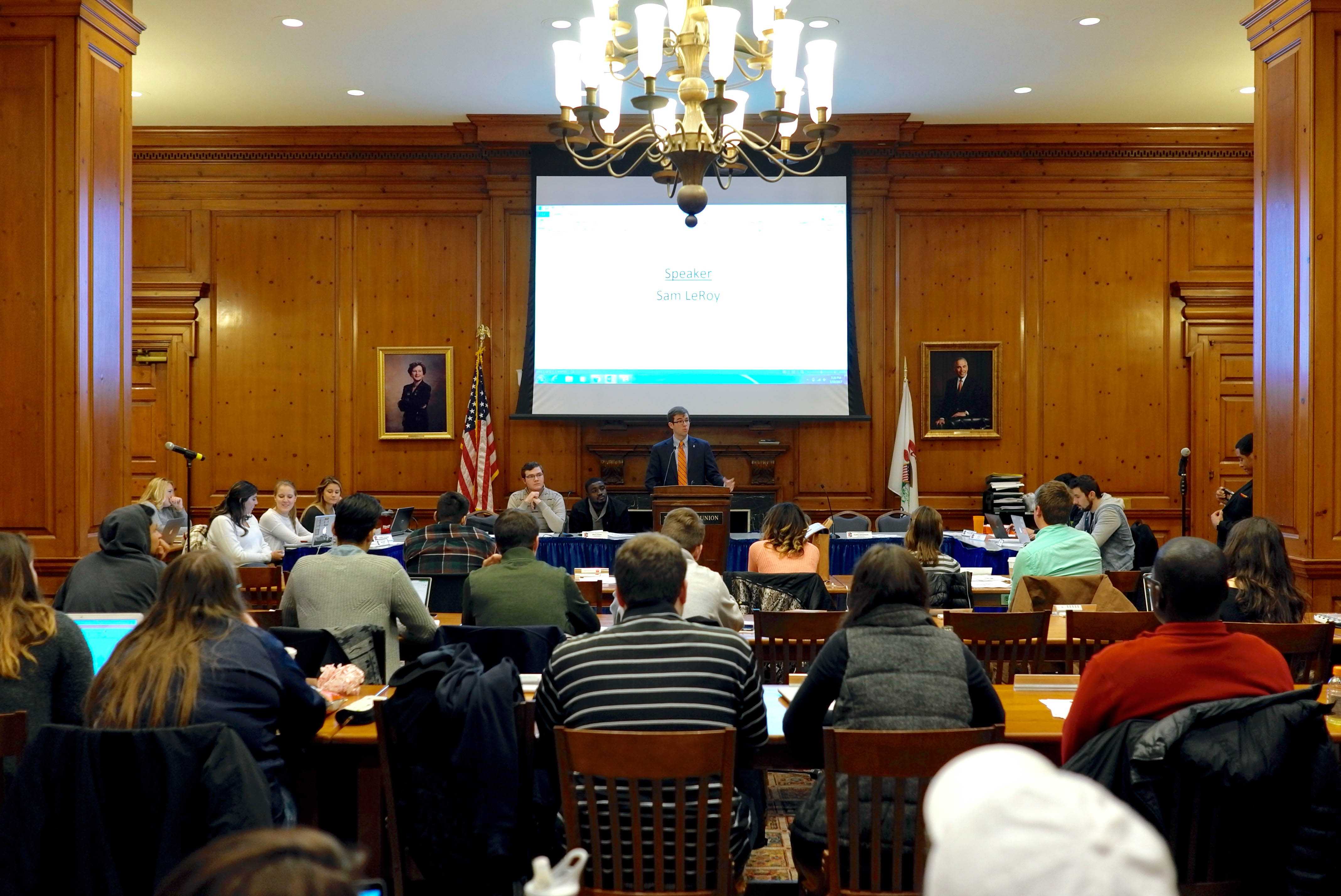 Student government elects first Speaker of the Senate - The Daily Illini