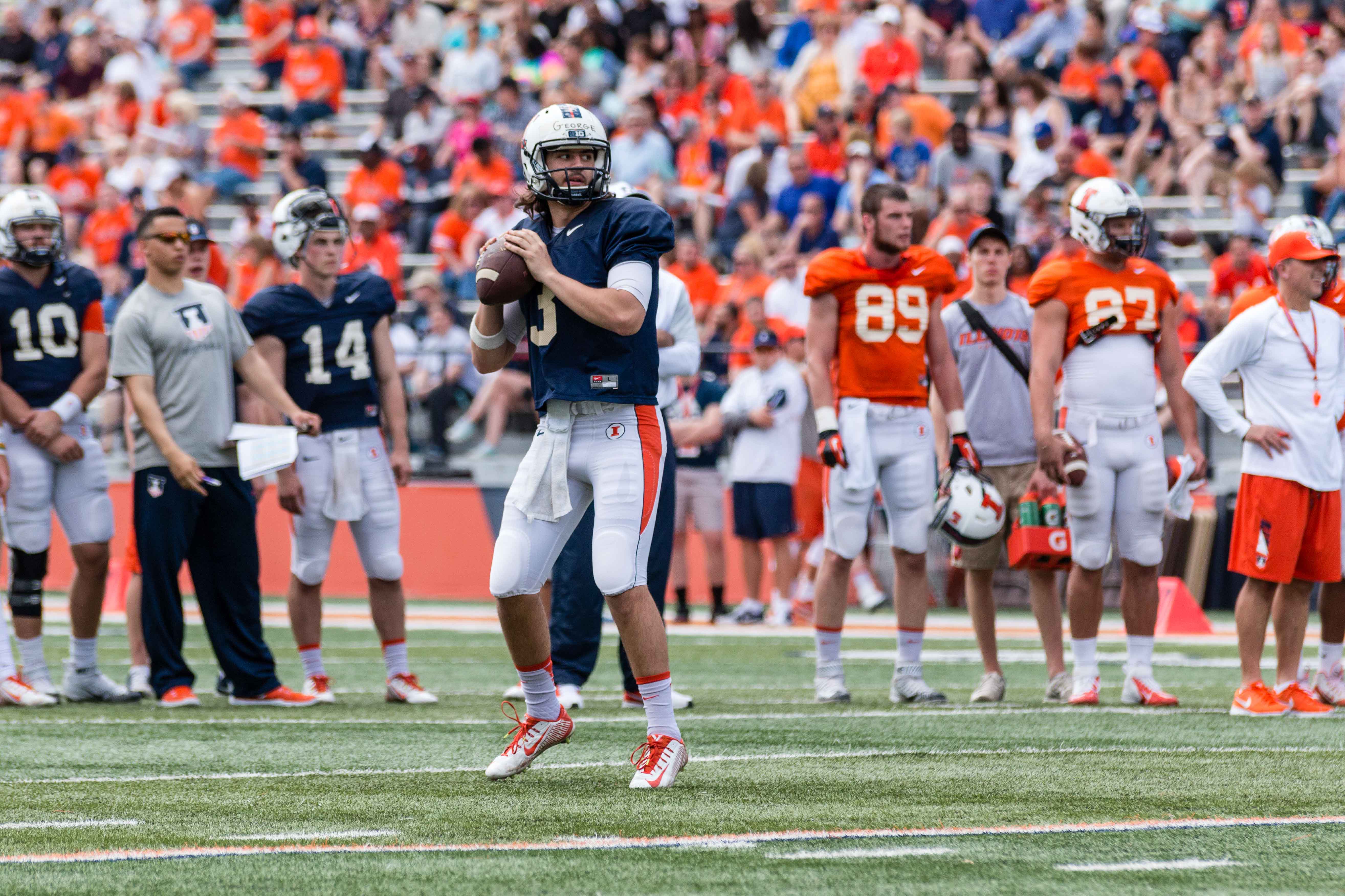 Illinois football comfortable early on in spring practice - The Daily ...