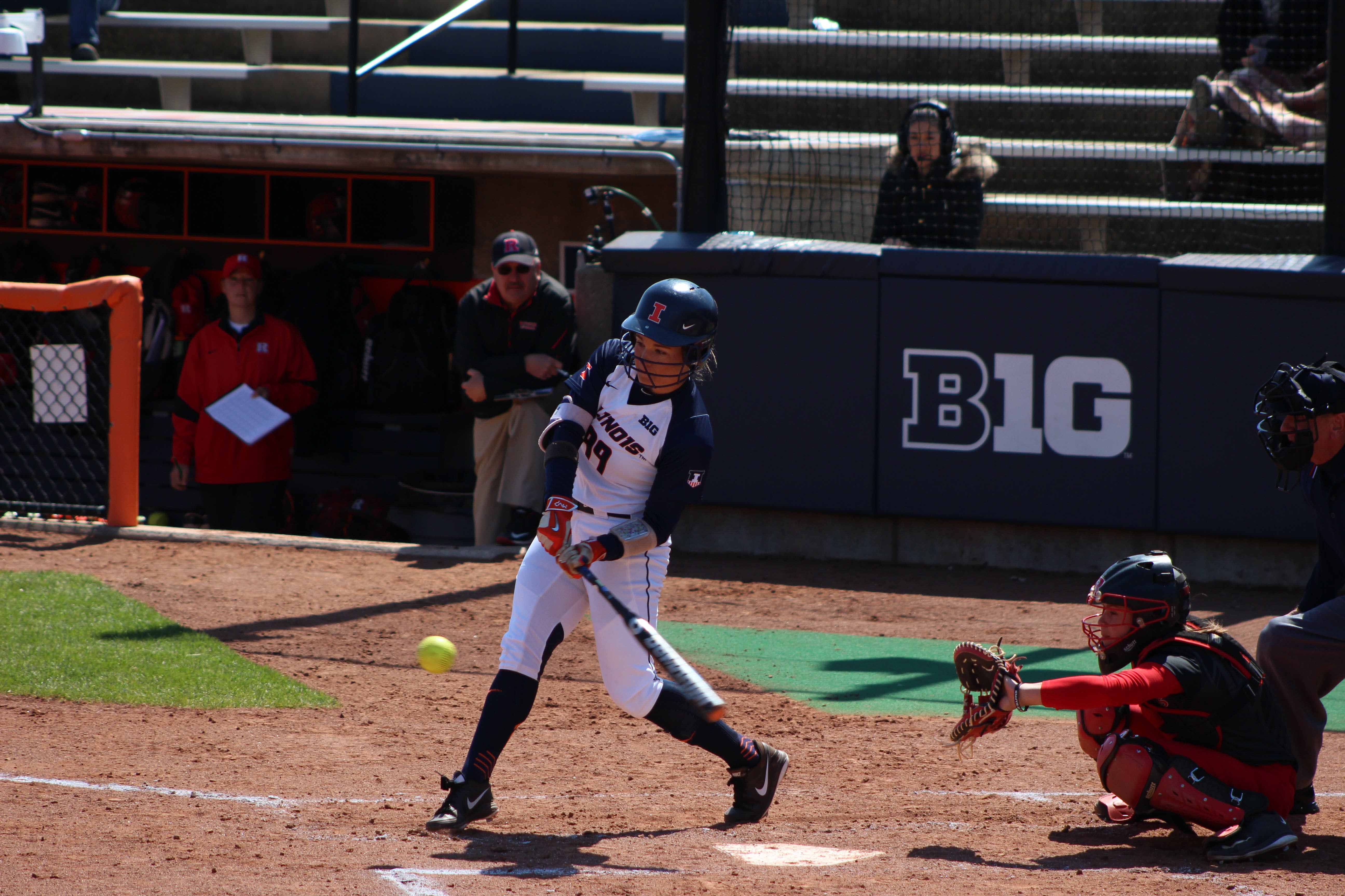 Illinois season off to a hot start after a 4-1 opening weekend in ...