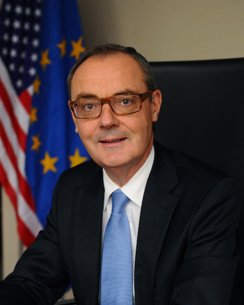 EU Ambassador to speak on EU Day - The Daily Illini