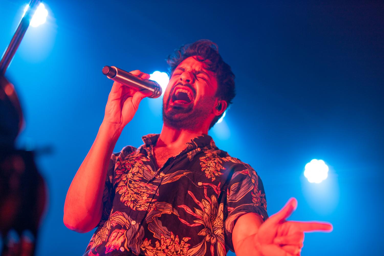 Young the Giant captivates Canopy Club - The Daily Illini