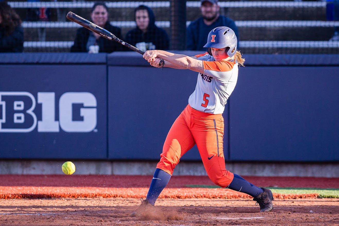 Teammates double as roommates - The Daily Illini