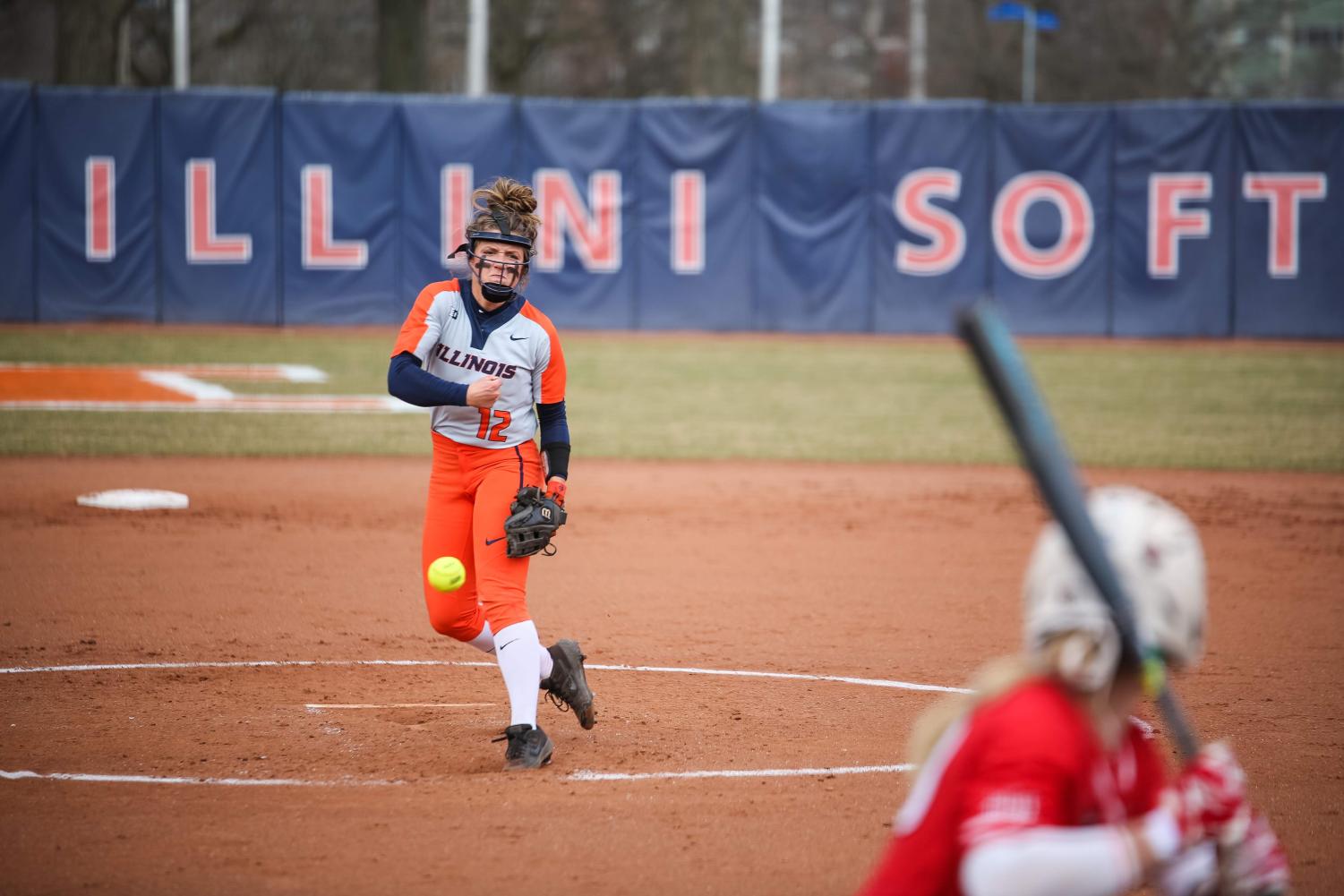 Illinois dominate series against Iowa - The Daily Illini