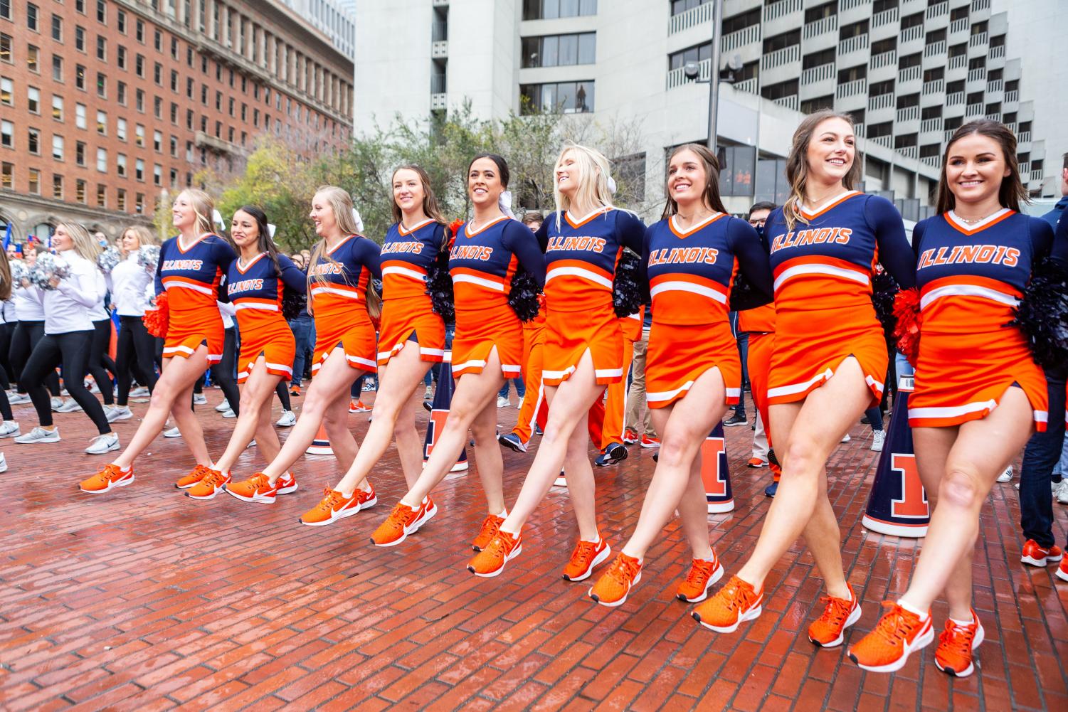 Redbox Bowl Halftime Report: California leads Illinois 21-13 - The ...