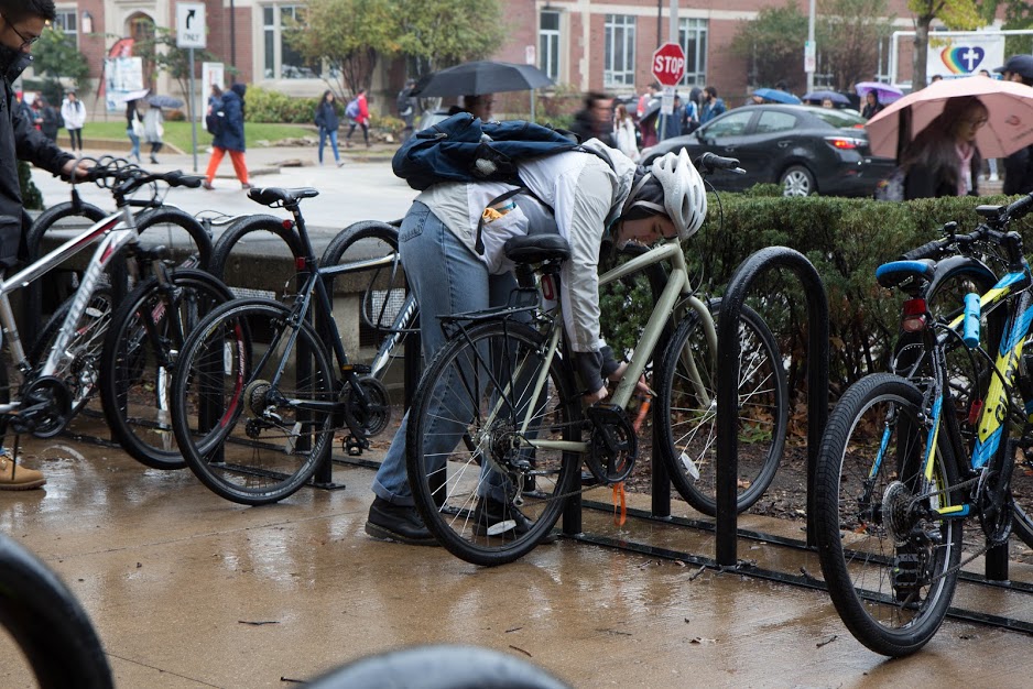 University changes bike registration program - The Daily Illini