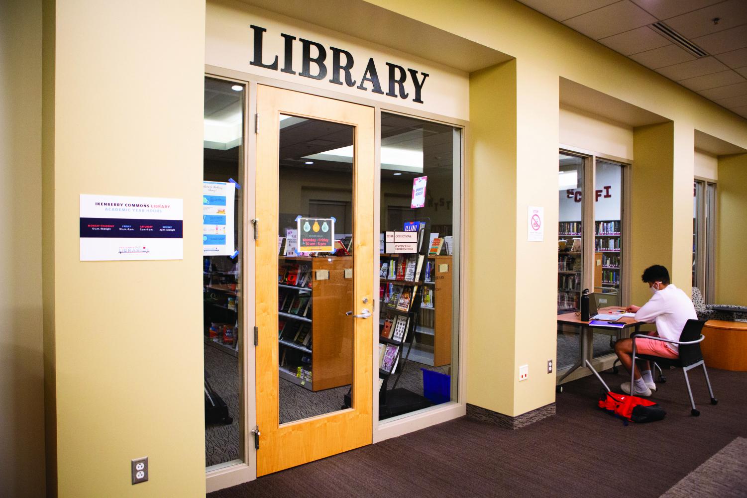 Residence hall library shines amid pandemic blues - The Daily Illini