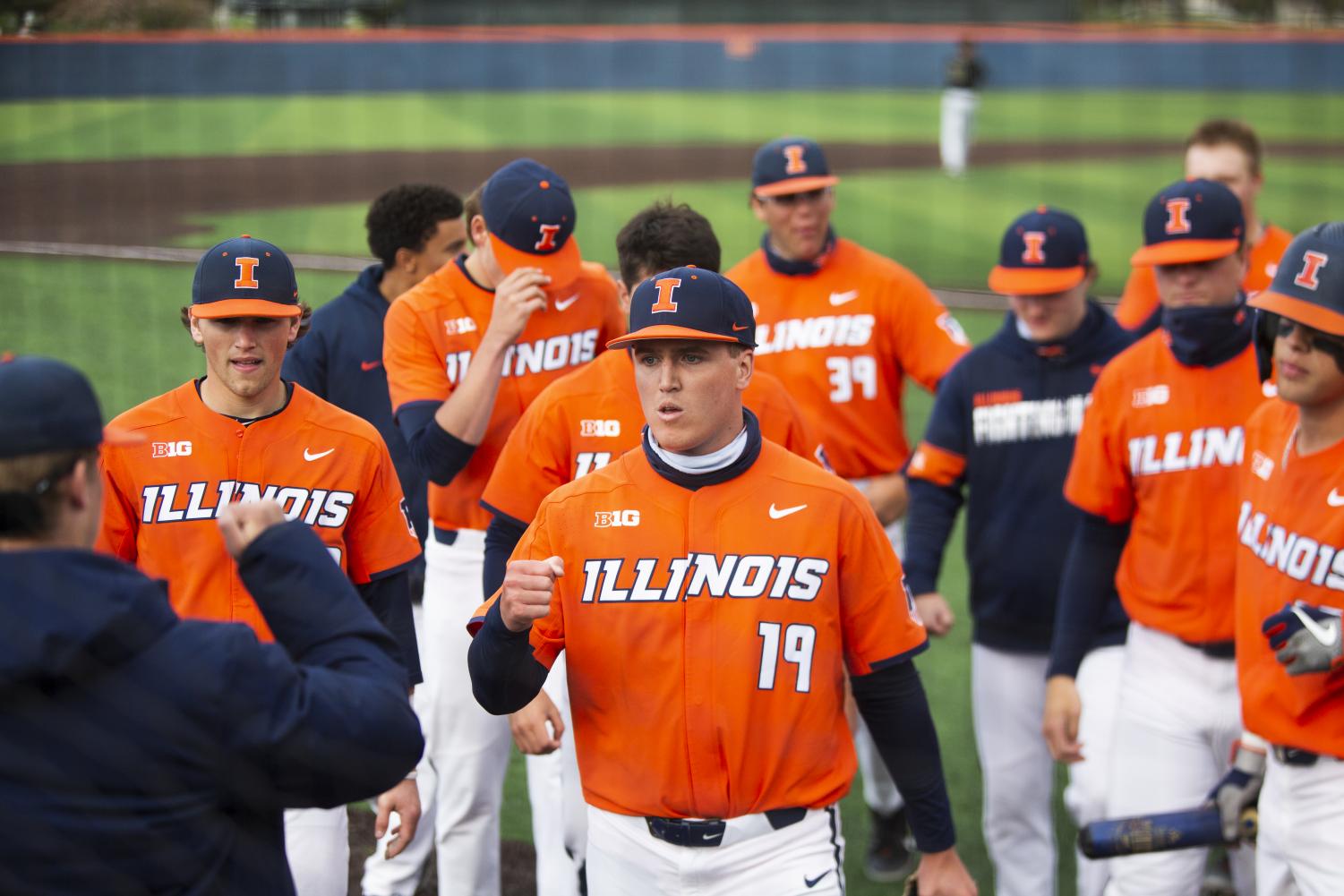 Illini split home pod against Spartans, Boilermakers - The Daily Illini