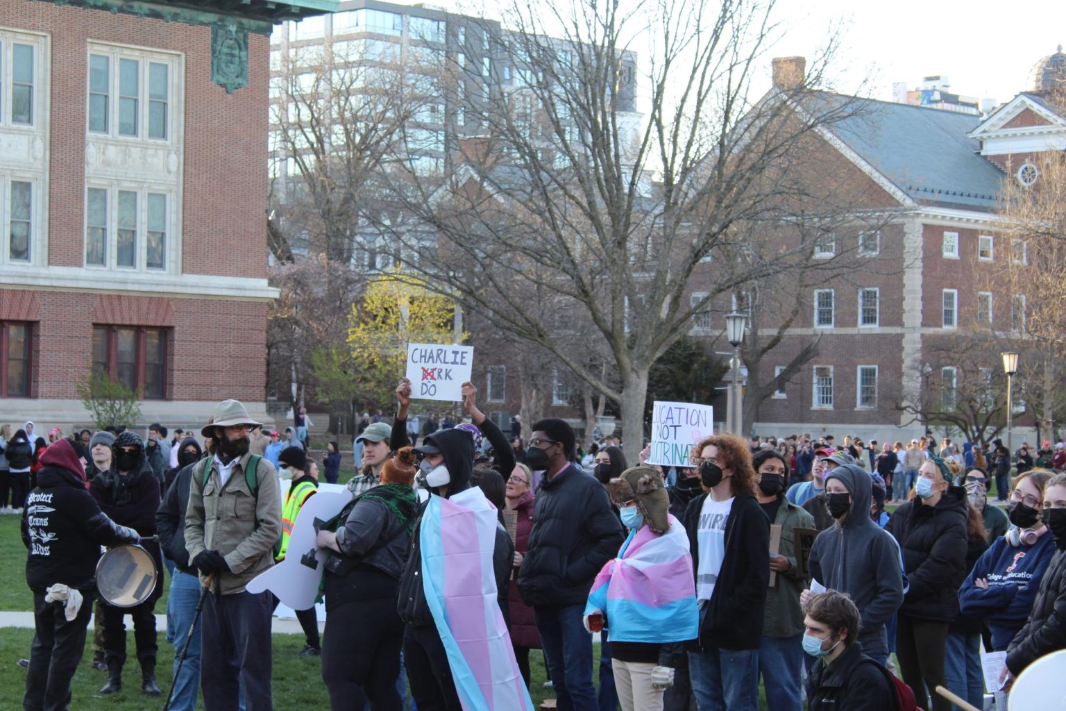 Charlie Kirk speaks at UI, fills Foellinger Auditorium - The Daily Illini